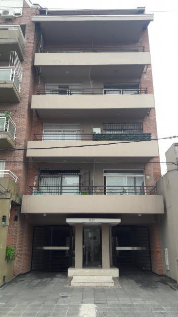 Alquiler y venta de monoambiente con cochera | BuscadorProp